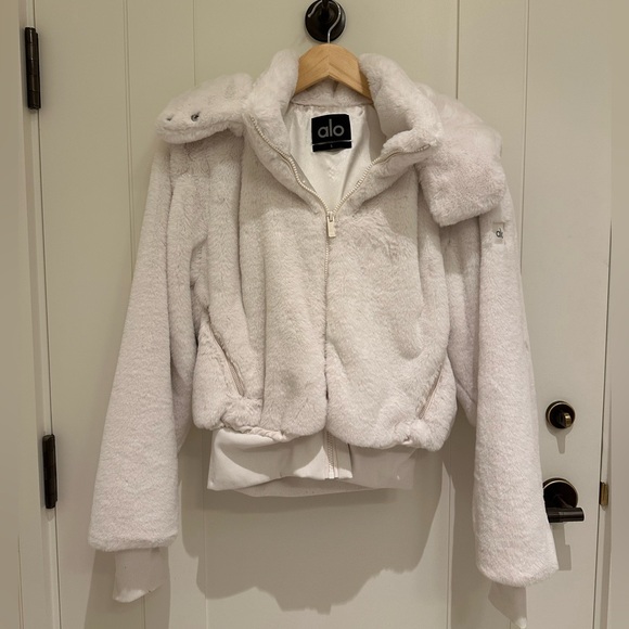 ALO Yoga | Jackets & Coats | Alo Faux Fur Foxy Jacket | Poshmark